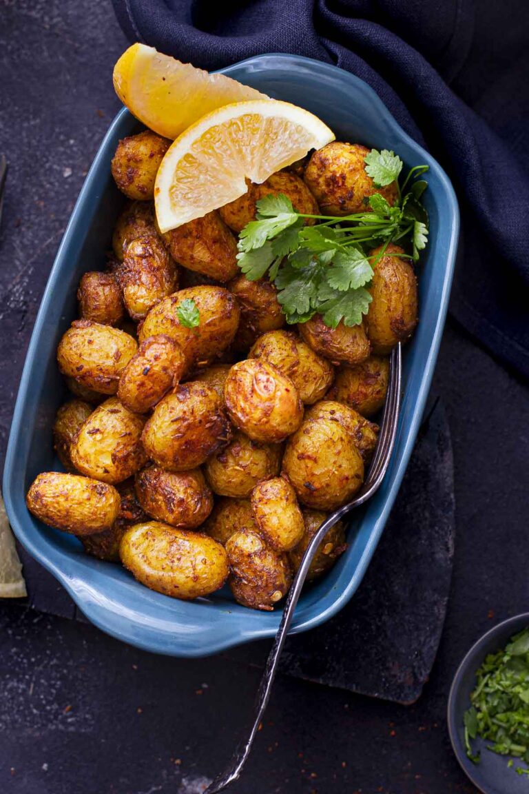 Bombay Potatoes (Takeaway favourite) - Sandhya's Kitchen