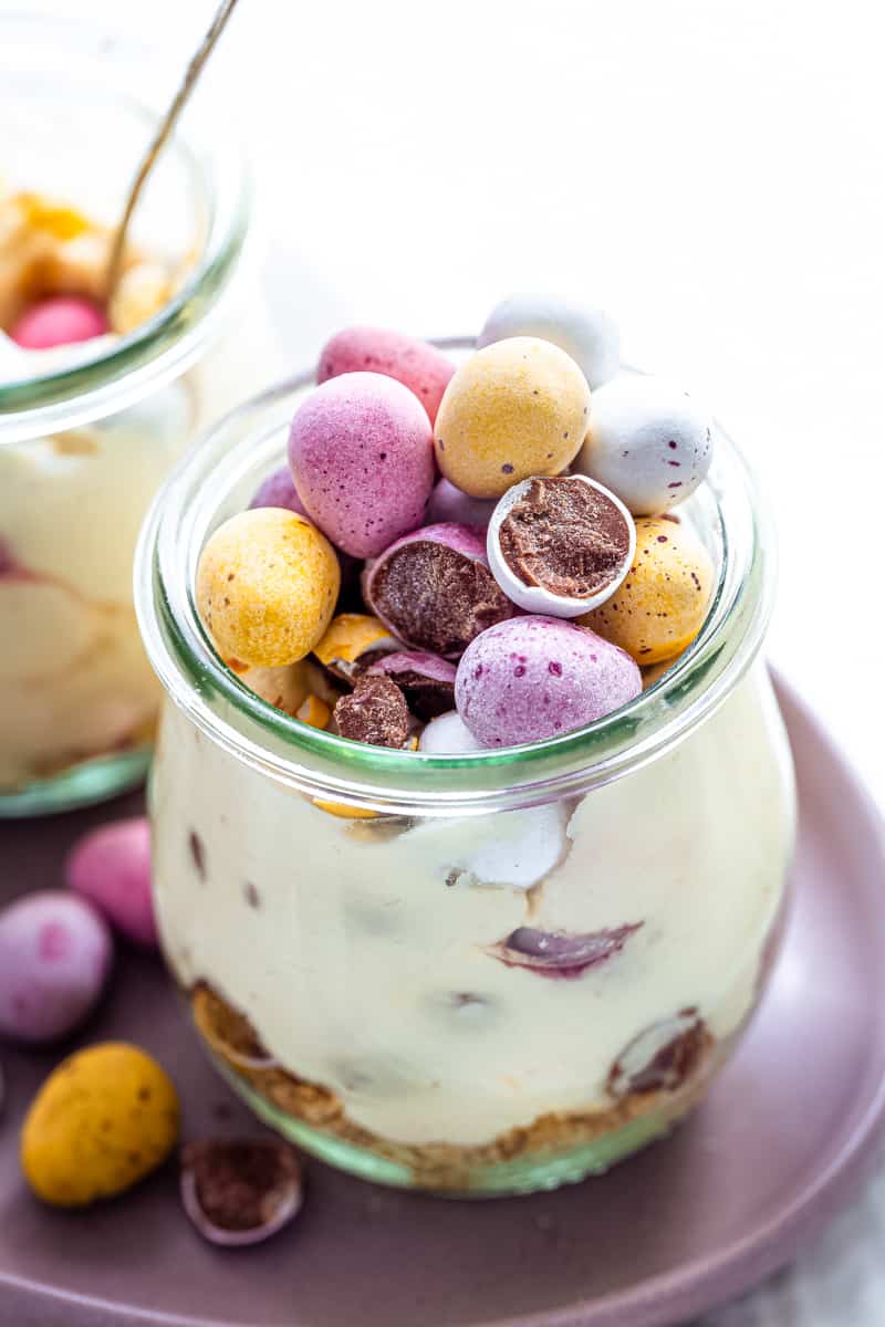Mini Egg Cheesecake Jars - Sandhya's Kitchen