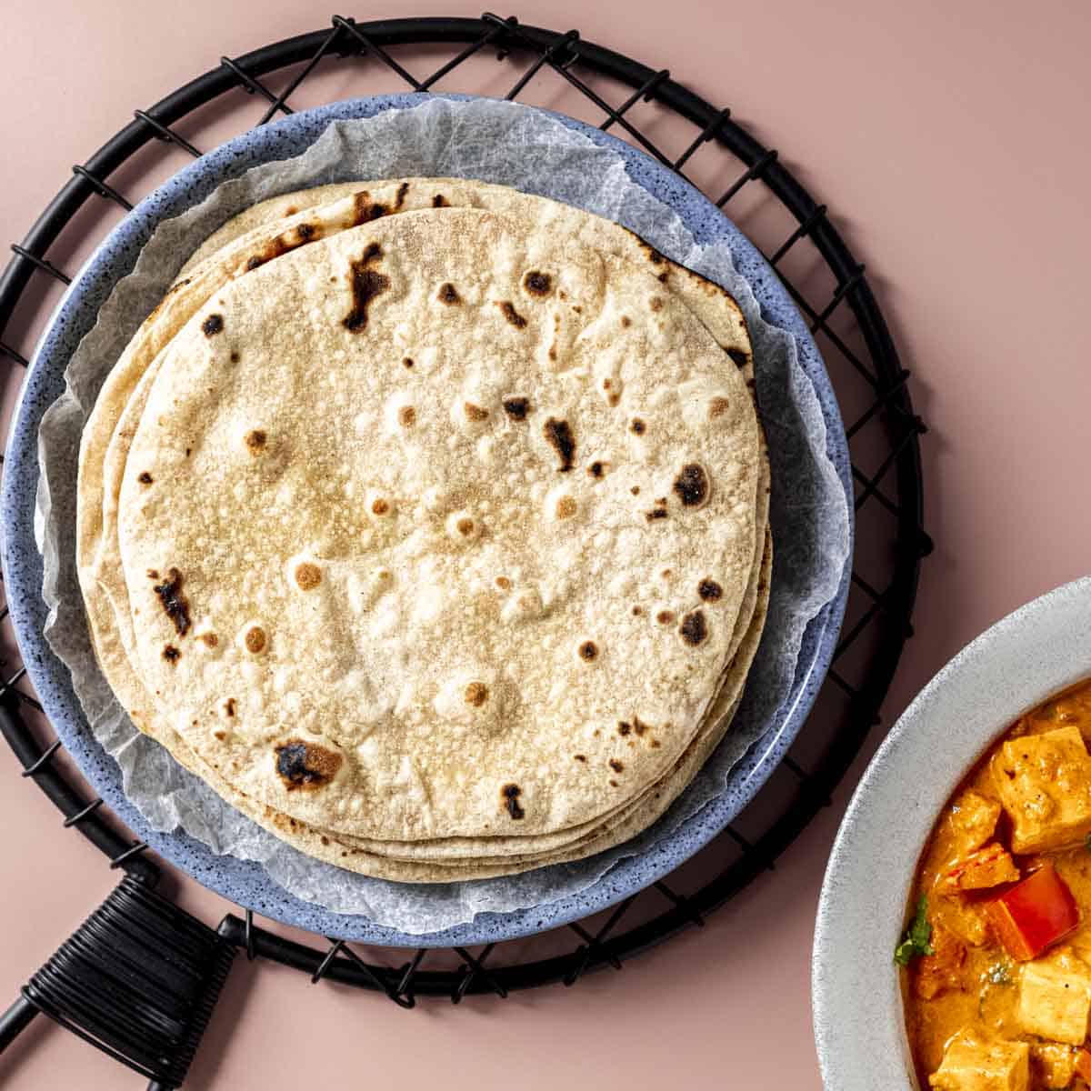 Chapati recipe (How to make Roti?) - Sandhya's Kitchen