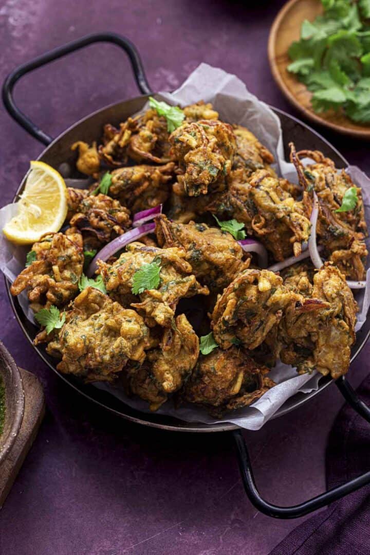 Crispy Vegetable Pakora recipe - Sandhya's Kitchen