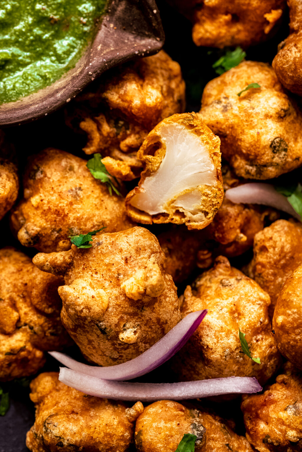 Easy Cauliflower Pakora recipe - Sandhya's Kitchen