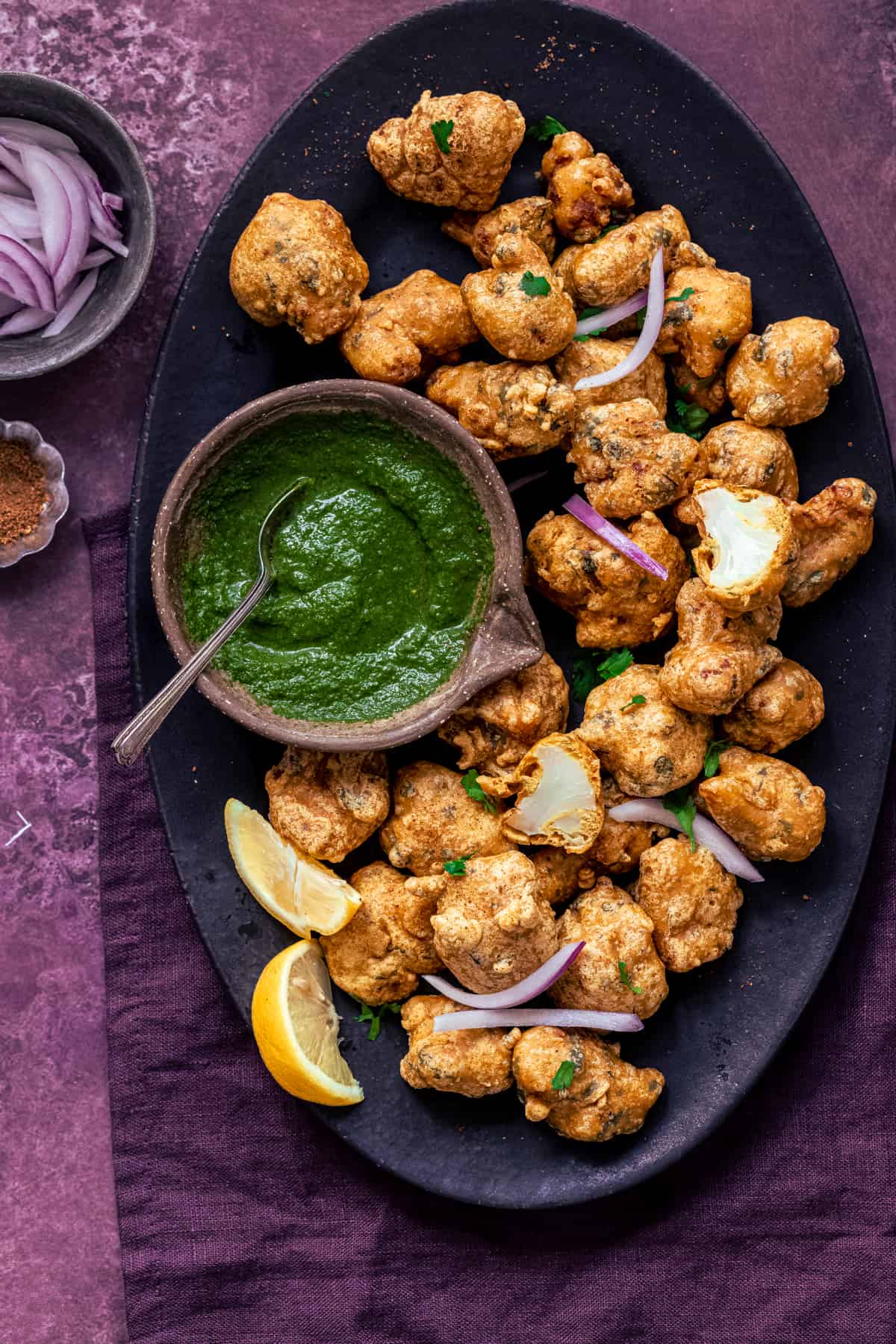 Easy Cauliflower Pakora recipe - Sandhya's Kitchen