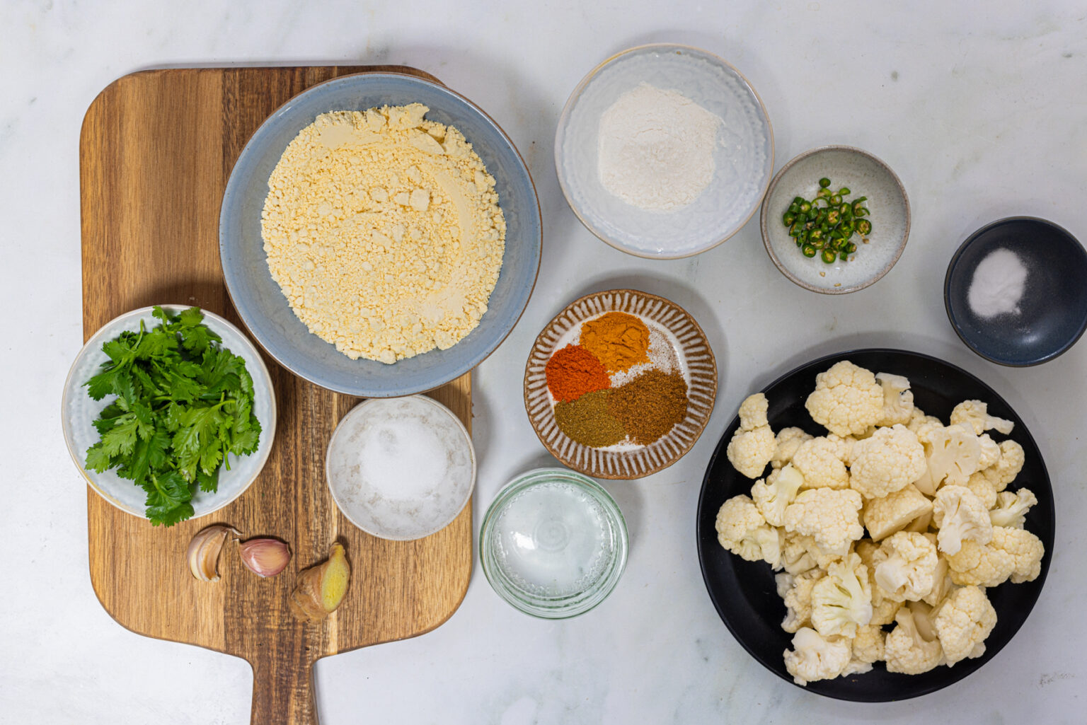 Easy Cauliflower Pakora recipe - Sandhya's Kitchen