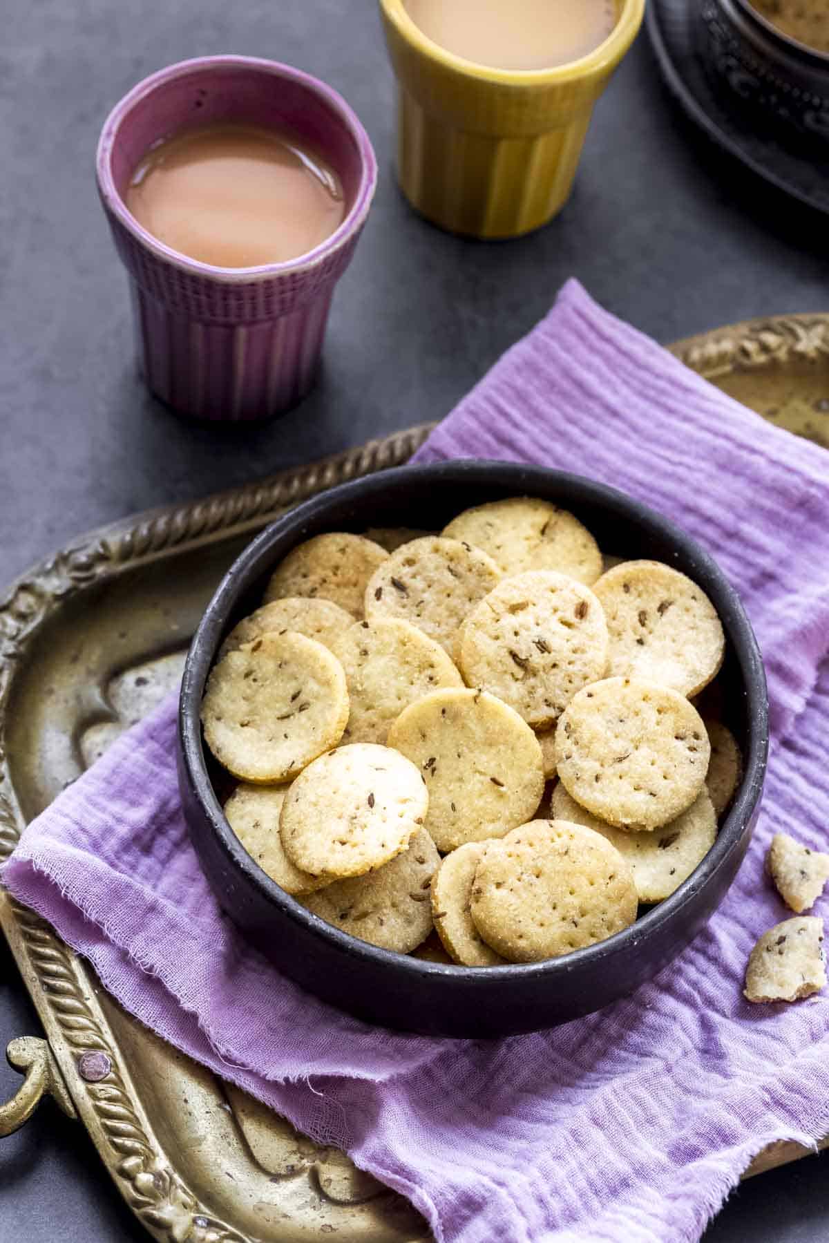 Farsi Puri - Sandhya's Kitchen