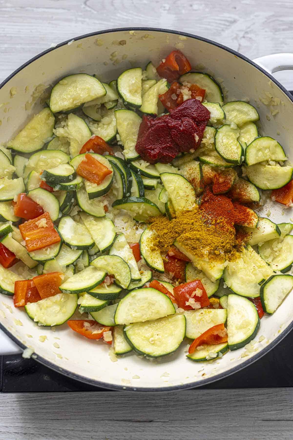 Creamy Courgette Curry (Zucchini curry) - Sandhya's Kitchen