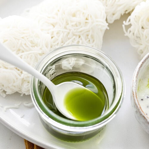 Curry Leaf Oil - Sandhya's Kitchen