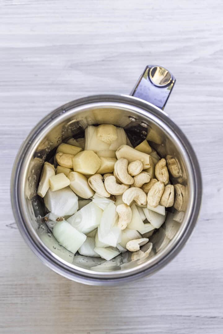 Korma Sauce - Sandhya's Kitchen